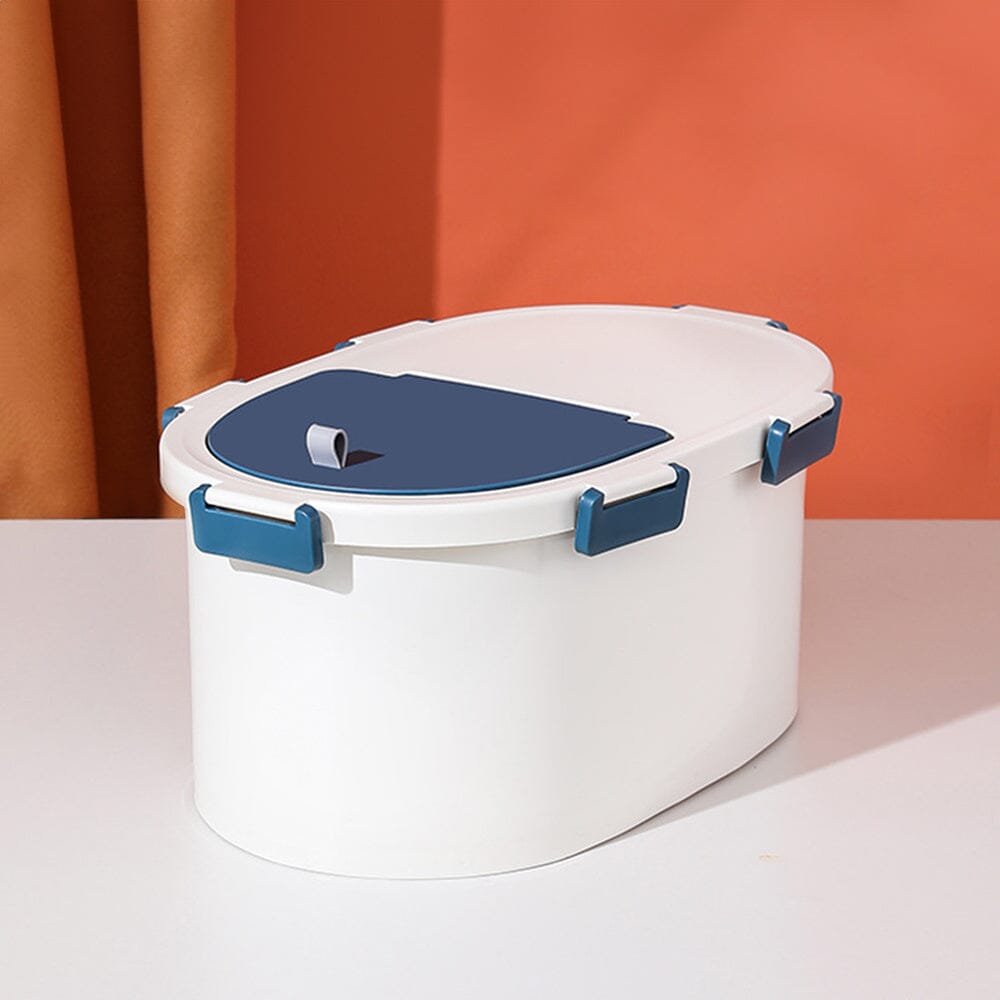 Airtight Pet Food Storage Container for Dogs and Cats – Living and Home